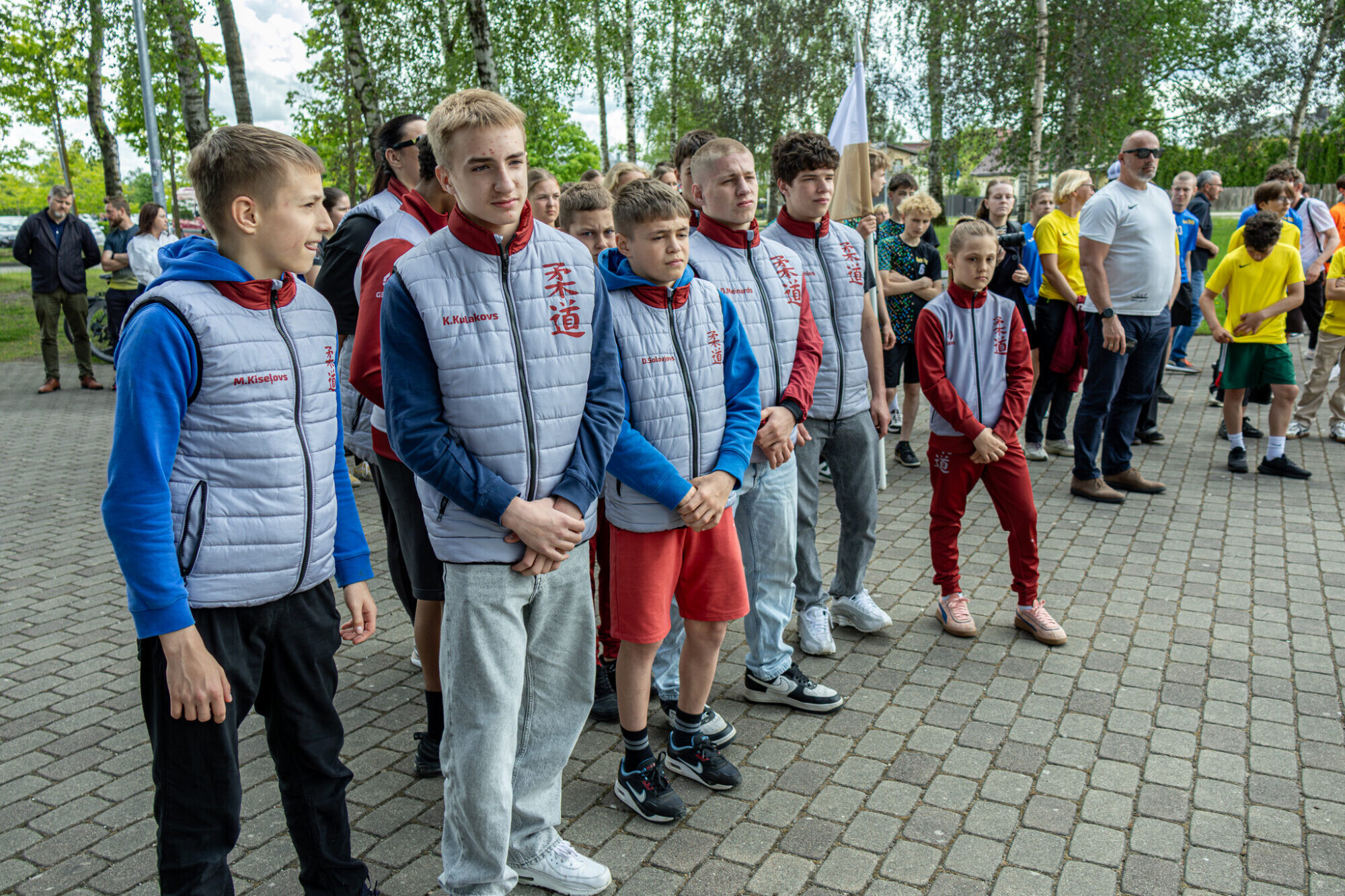 Олимпийский факел сделал остановку в Елгаве | Novaja.lv